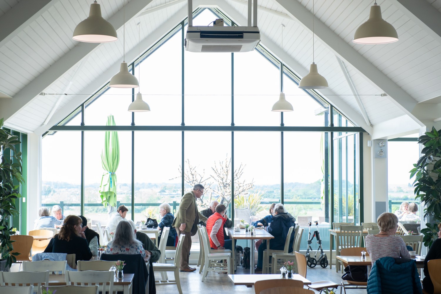 The Restaurant – Highfield Garden World