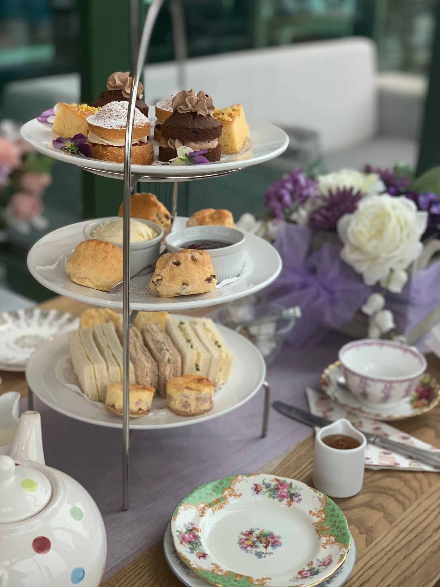 The Restaurant – Highfield Garden World